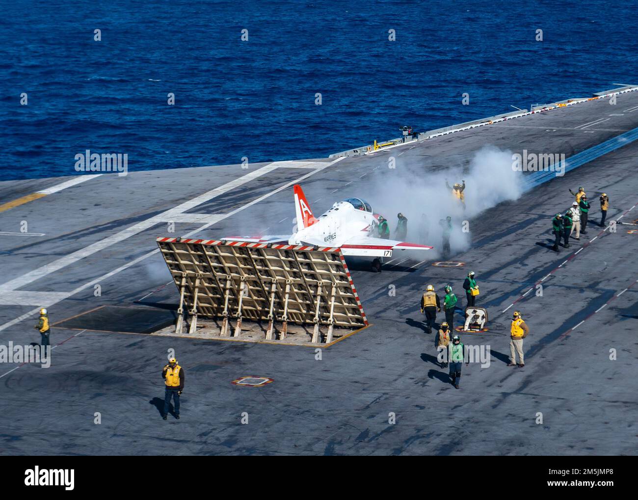 220319-N-XK462-1011 PACIFIC OCEAN (Mar. 19, 2022) A T-45C Goshawk from ...