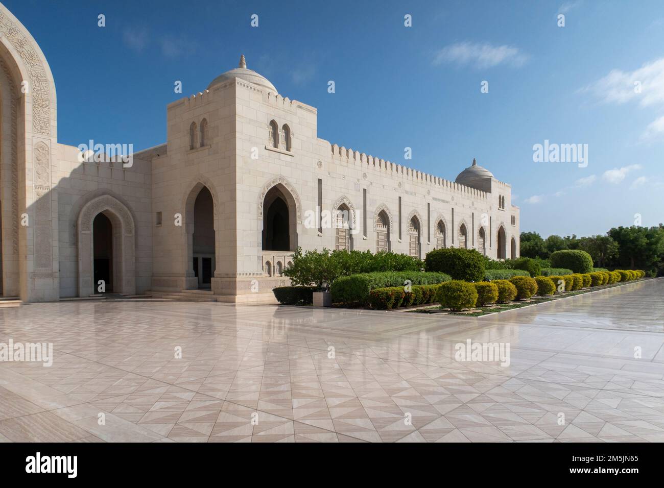 The Grand Mosque in Muscat in Oman in Middle East Stock Photo - Alamy
