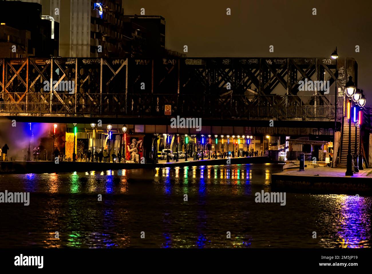 Paris, France. 27th Dec, 2022. Illuminations of the banks of the Ourcq ...