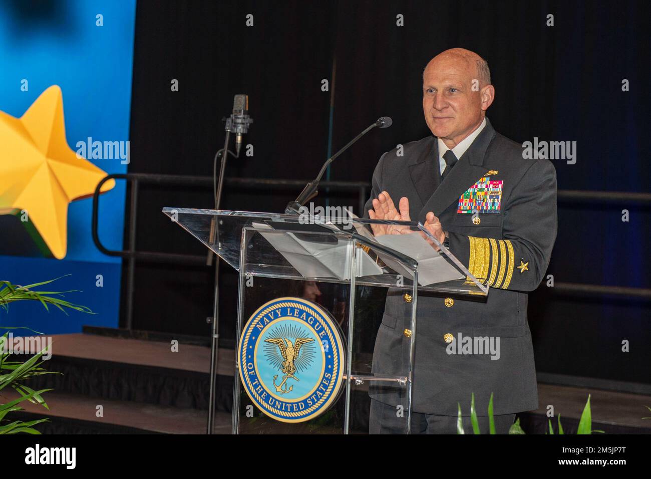 220320-N-OB471-1083 NORFOLK, VA (Mar. 20, 2022) Chief of Naval ...