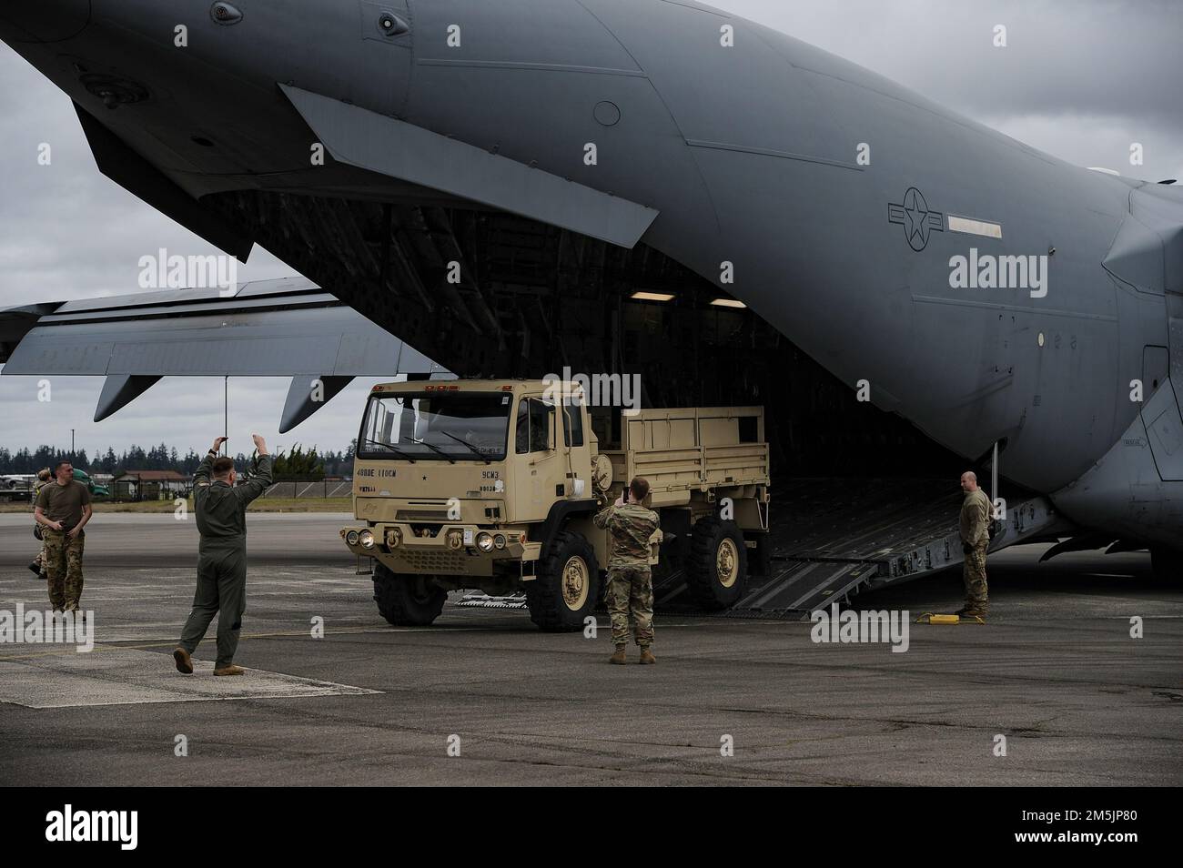 U.S. Airmen assigned to the 446th Airlift Wing and Soldiers assigned to ...