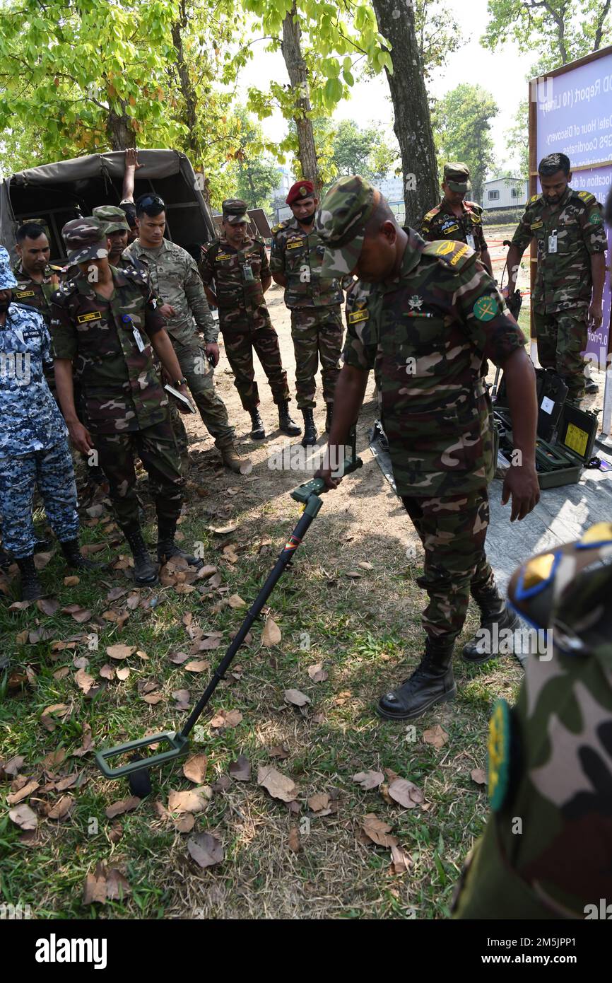 Lightning detector device hi-res stock photography and images - Alamy