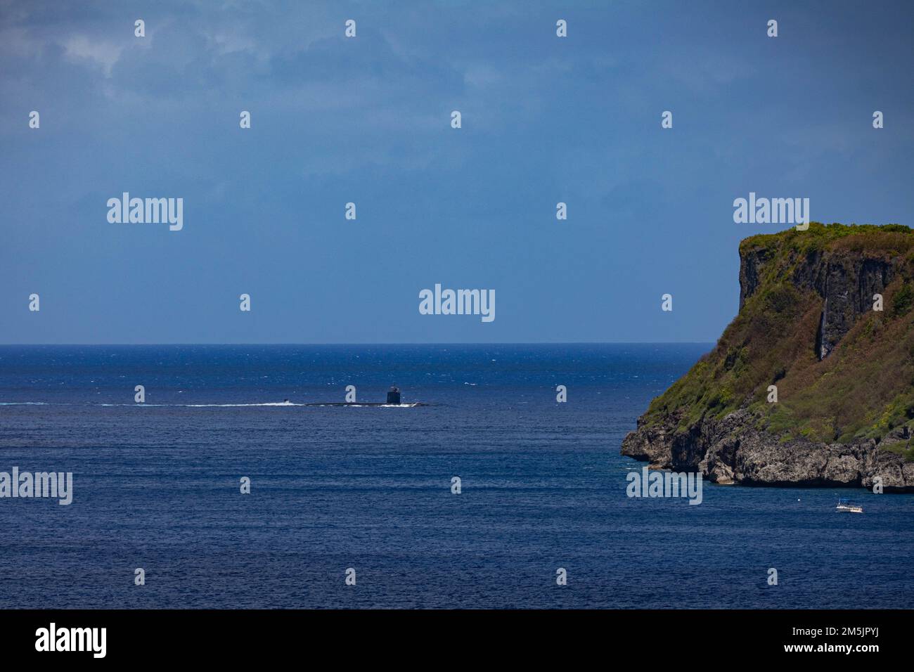 220321-N-VO134-1018 APRA HARBOR, Guam (March 21, 2022) The Los Angeles ...