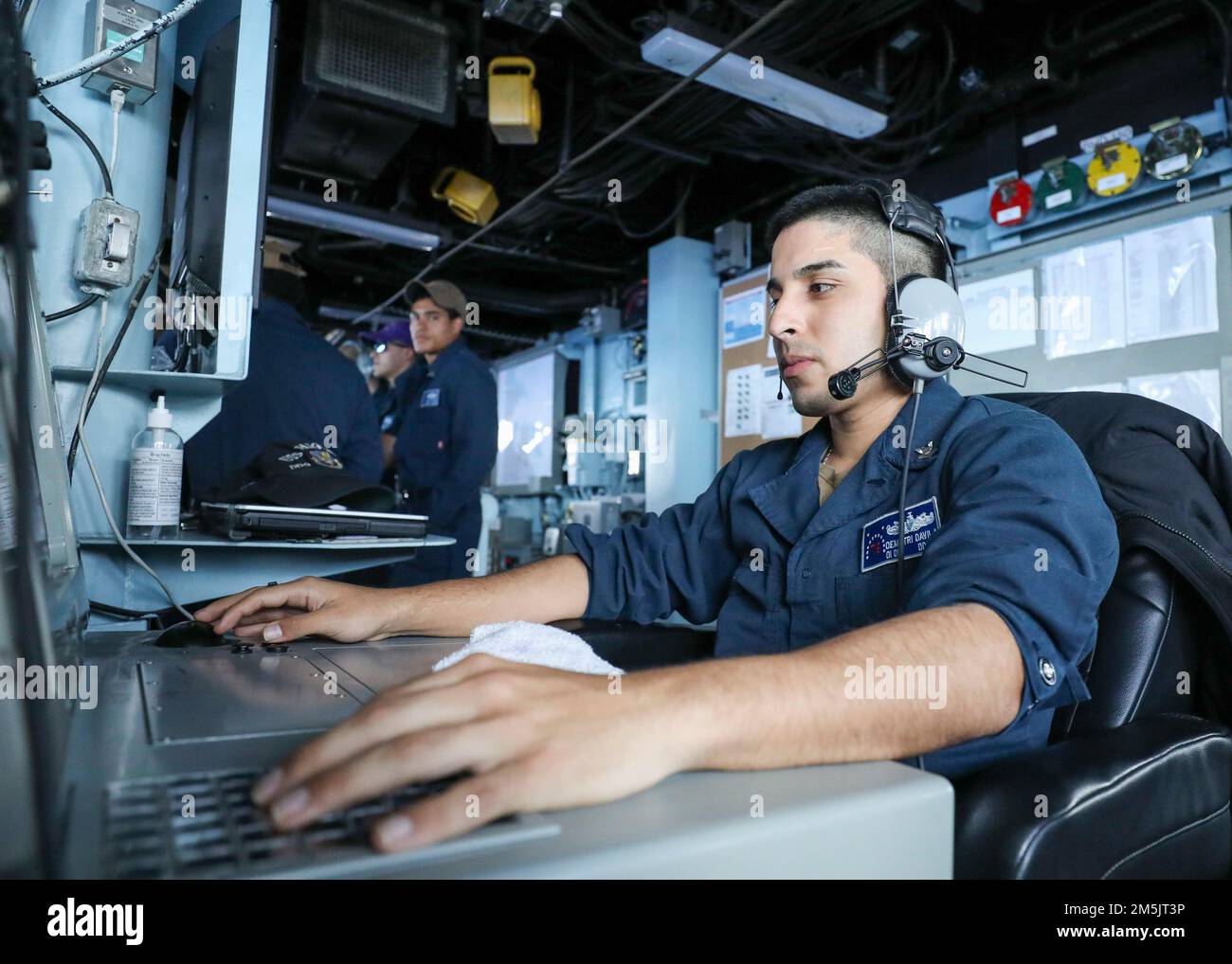 PHILIPPINE SEA (March 20, 2022) Operations Specialist 2nd Class Demetri ...