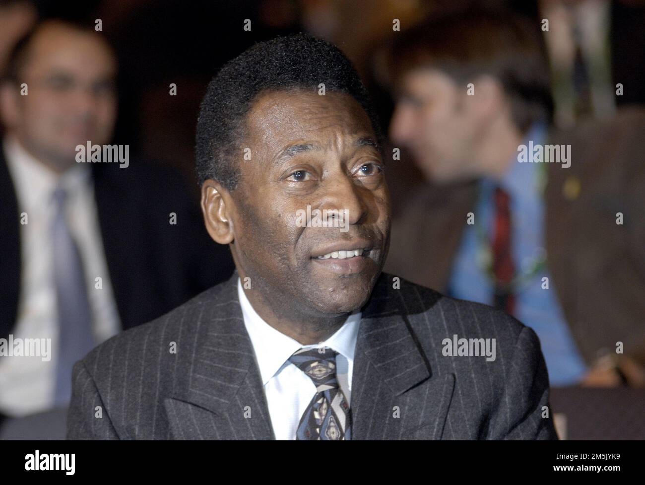 Frankfurt, Deutschland. 29th Dec, 2022. PHOTO MONTAGE: PELE died at the ...