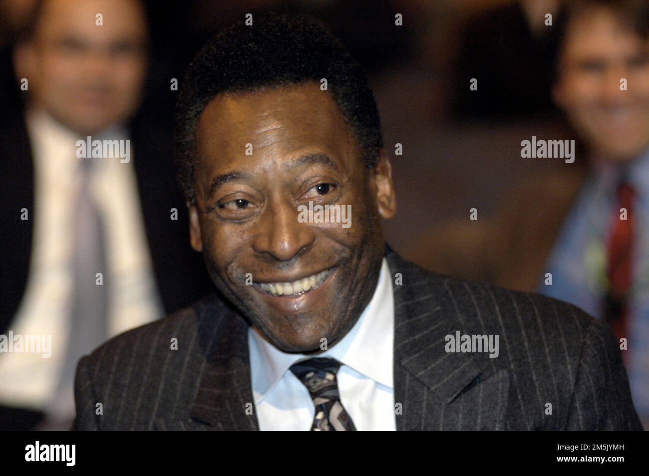 Frankfurt, Deutschland. 29th Dec, 2022. PHOTO MONTAGE: PELE died at the ...