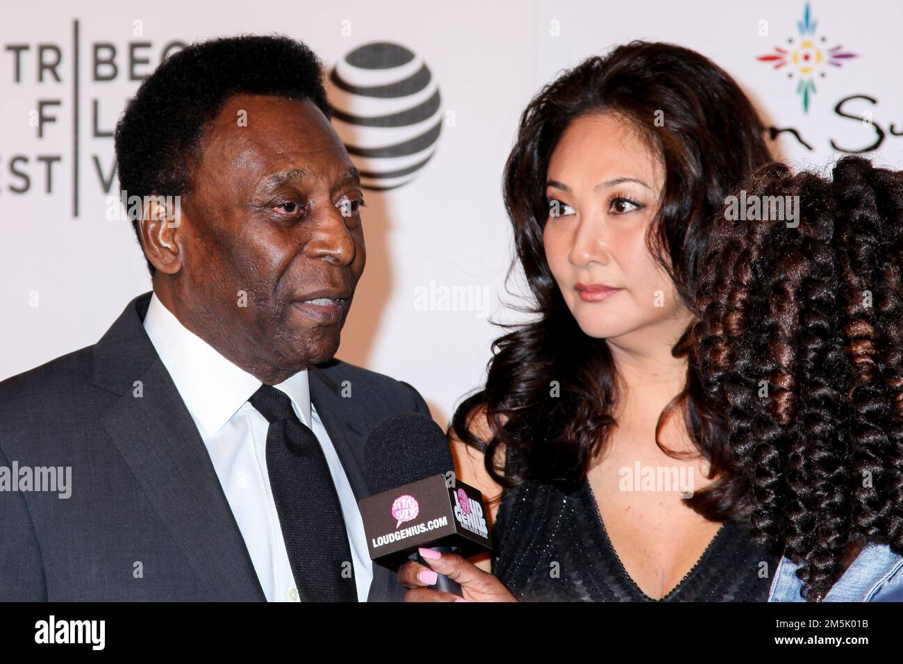 NEW YORK, NY, USA. 23 APRIL, 2016. Former Brazilian footballer Pele and ...