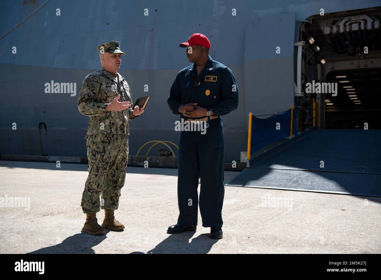 220321-N-GR120-1300 NORFOLK (Mar. 21, 2022) Master Chief Petty Officer ...