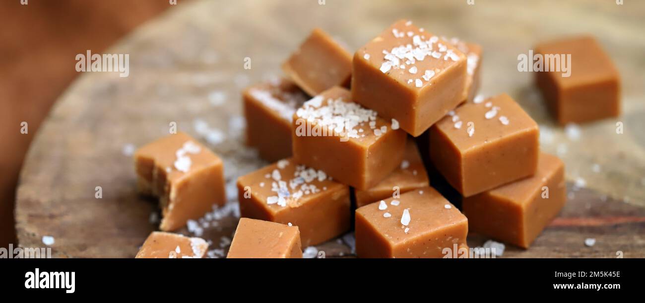 Salted caramel. Creamy toffee with sea salt Stock Photo - Alamy