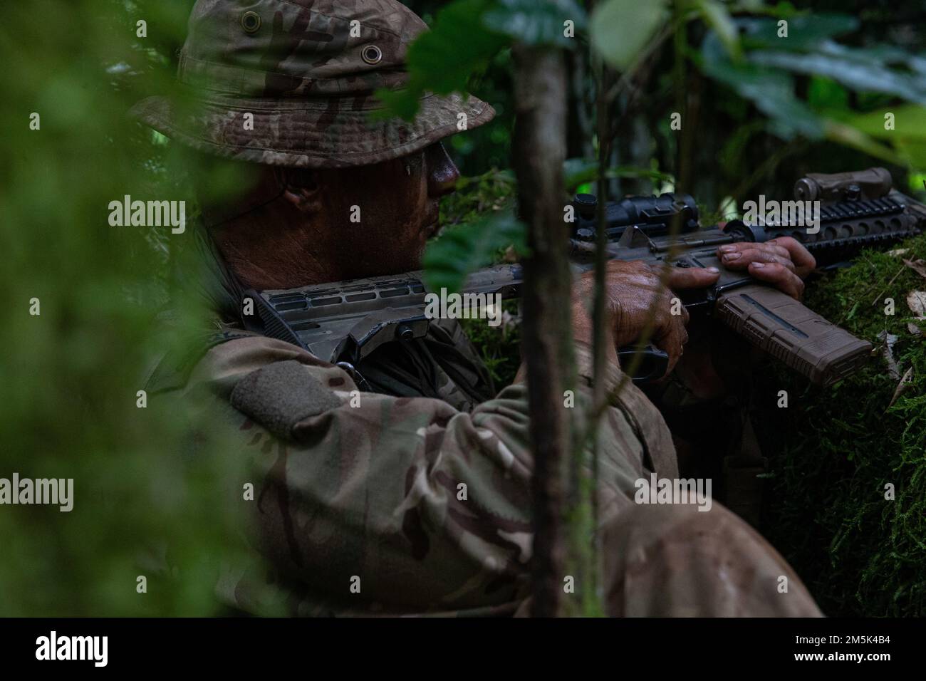 A British Army Commando with 40 Commando Royal Marines, sets security ...