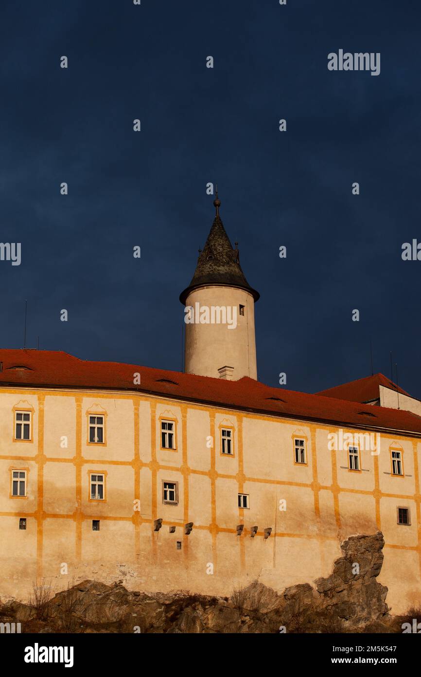 A castle and its dungeon, the main tower of the fortified castle stands ...