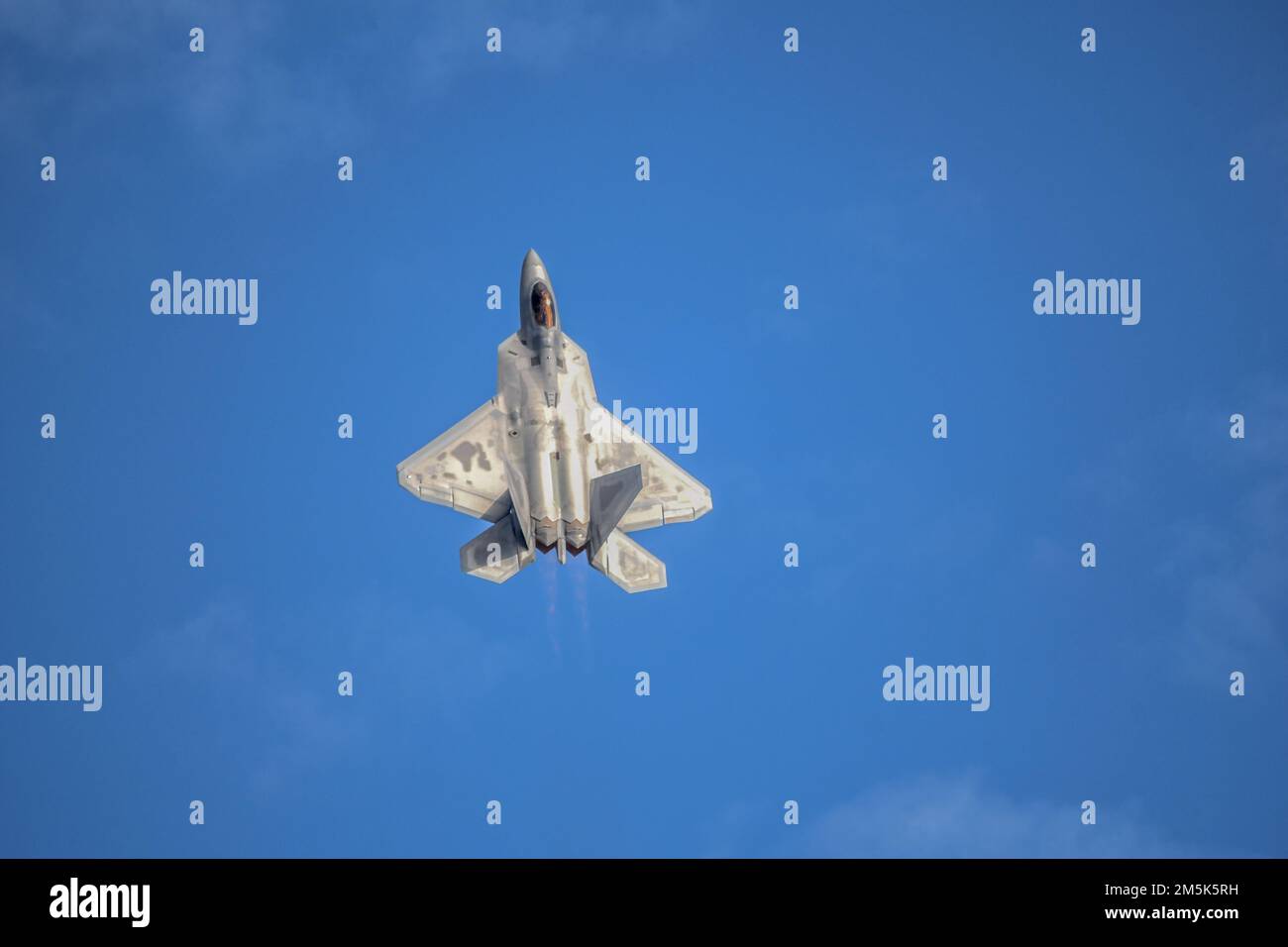 Military aircraft(Lockheed Martin F-22 Raptor) at the MCAS Miramar Air ...