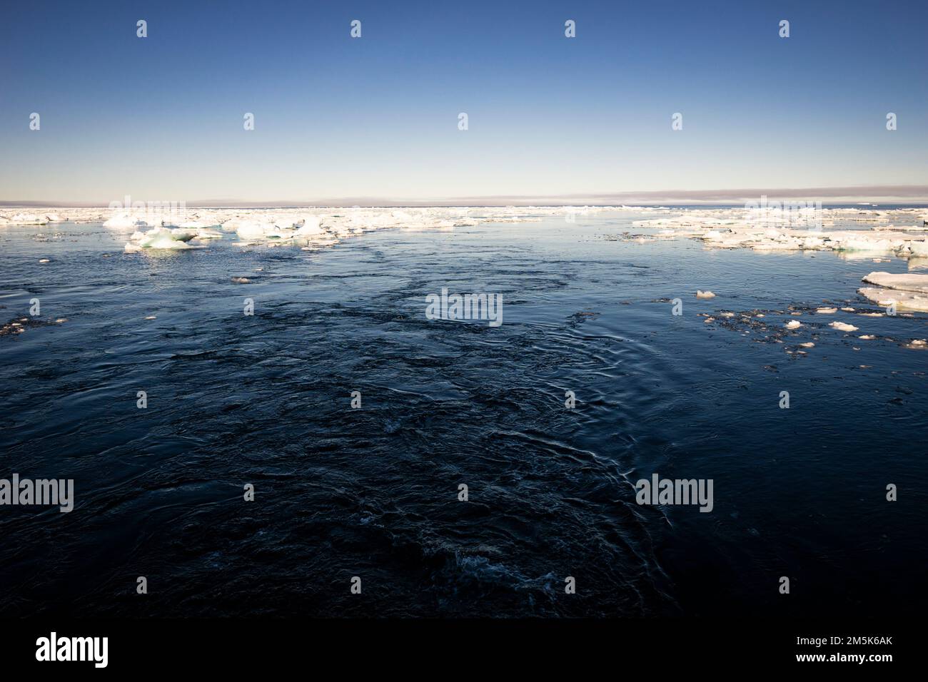 Scattered sea ice in Canada's north Stock Photo - Alamy