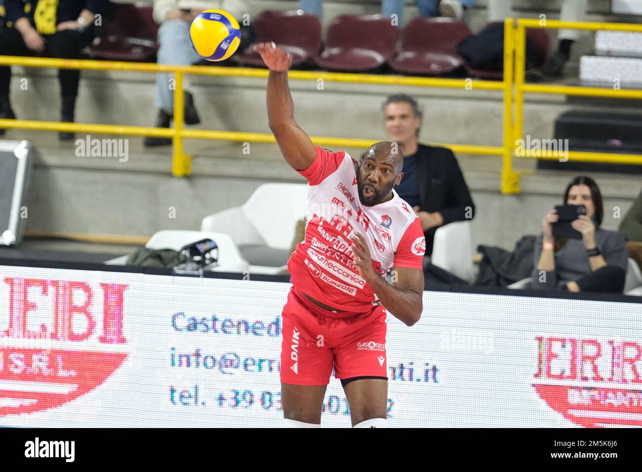 Pala AGSM-AIM, Verona, Italy, December 29, 2022, Robertlandy Simon ...