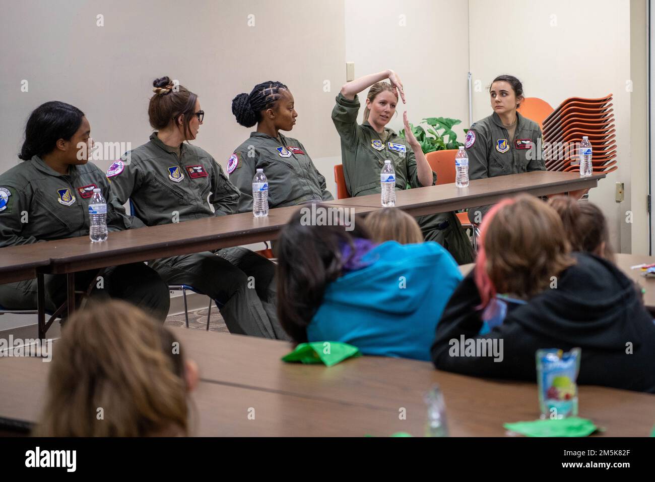 A United States Air Force all-female flight crew from the 909th Air ...