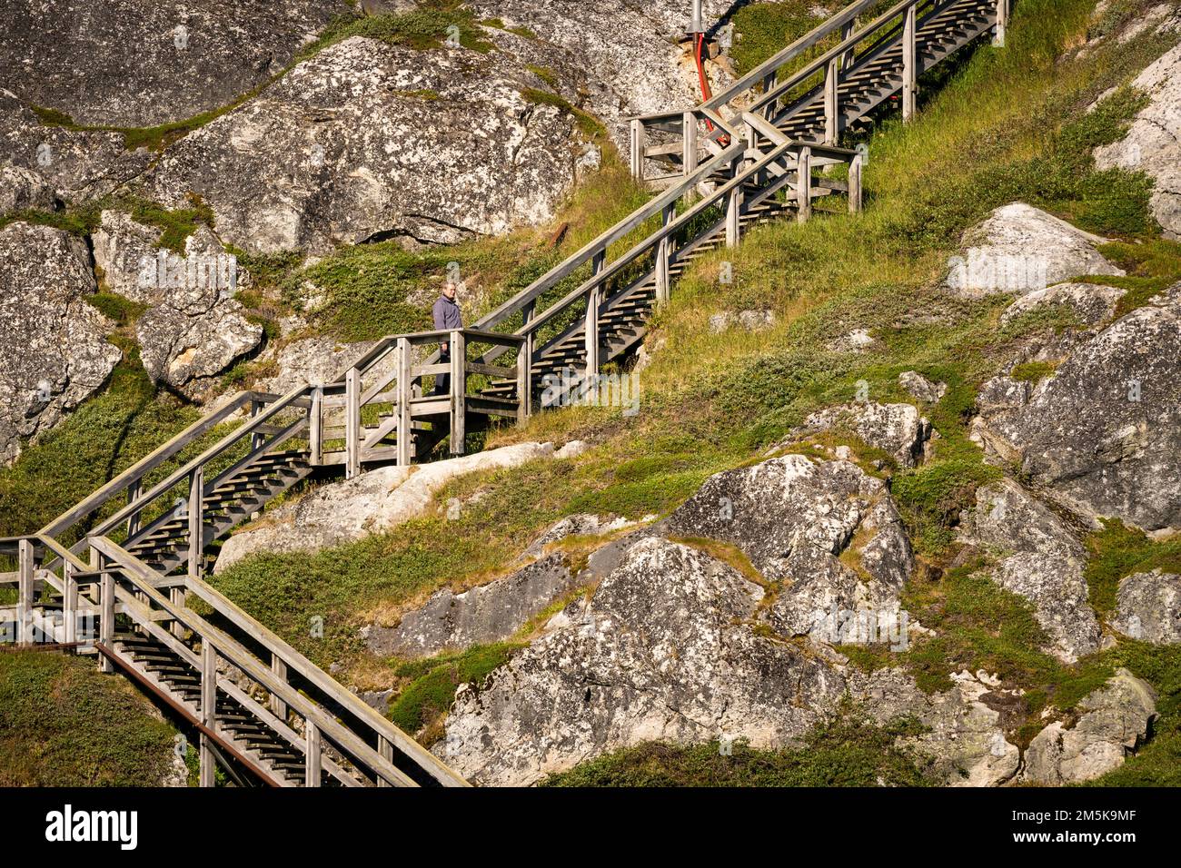 Wooden steps up steep hill hi-res stock photography and images - Alamy