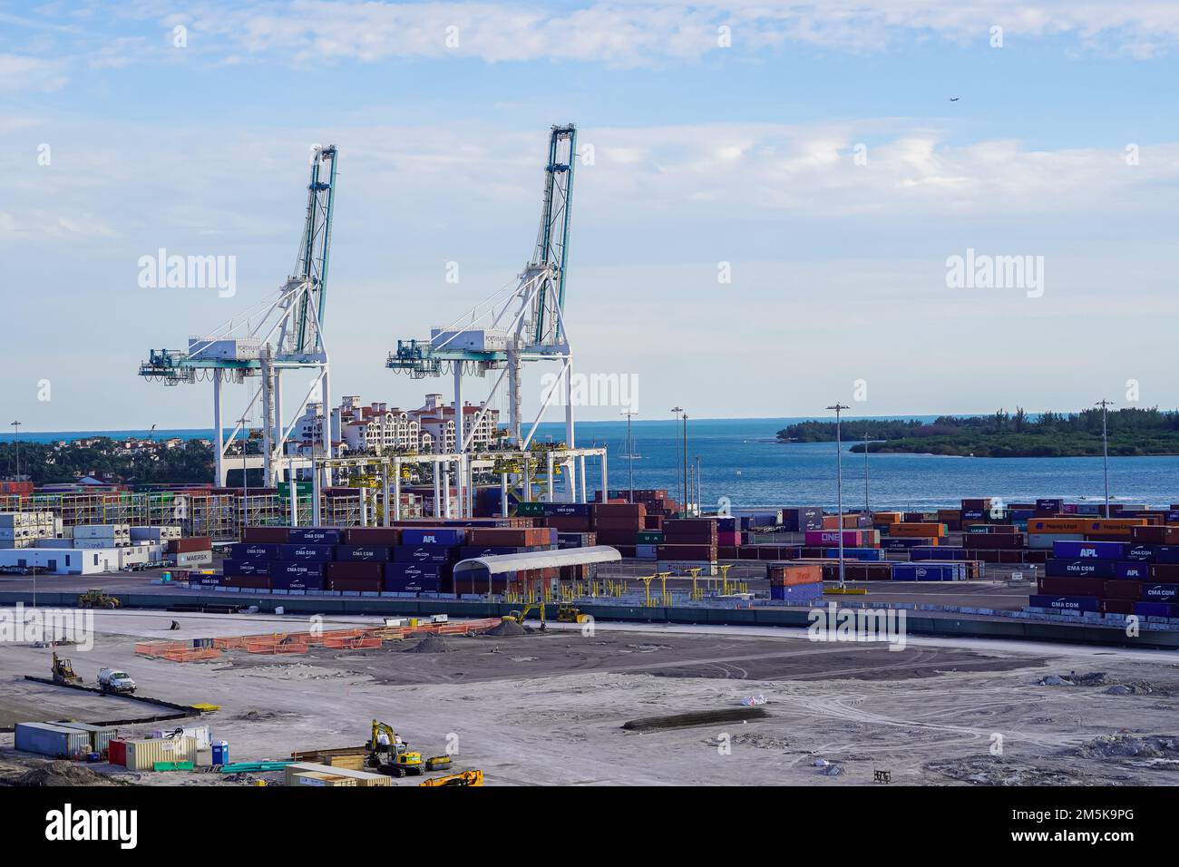 Miami, FL USA - 12 12 2022: Impressive view of the huge container ...