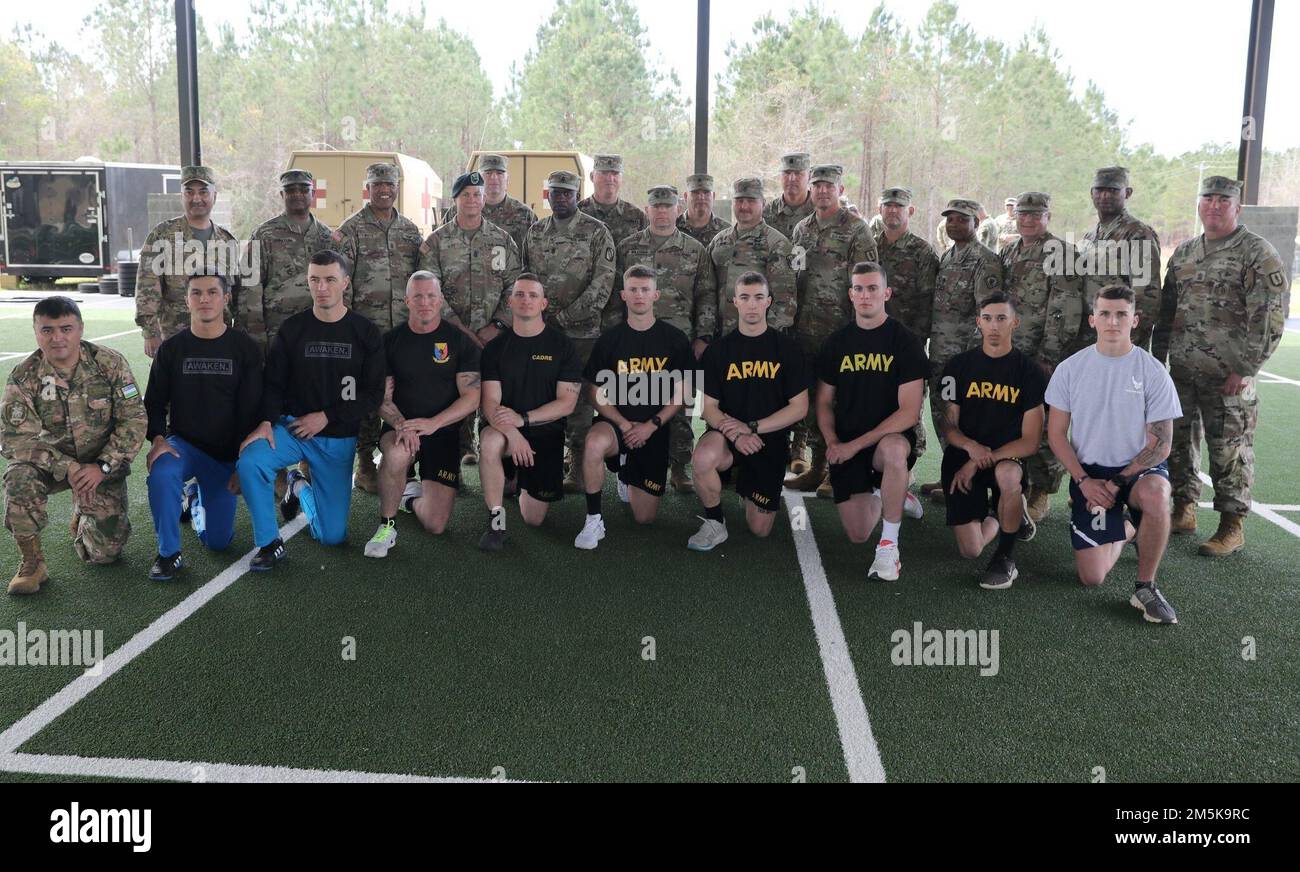 Mississippi National Guard Soldiers and Airmen and Soldiers of the ...