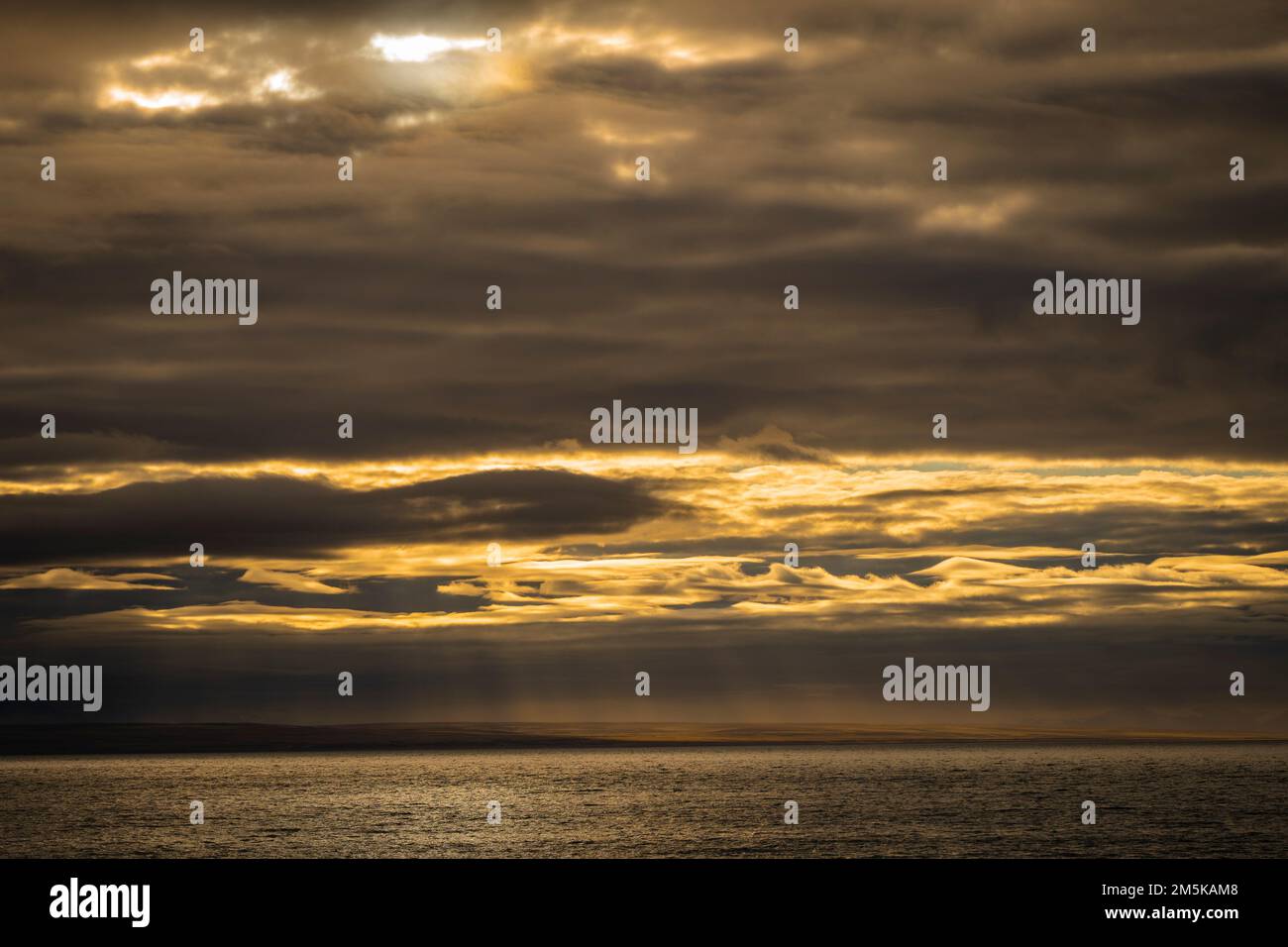 Eclipse sound baffin island hi-res stock photography and images - Alamy