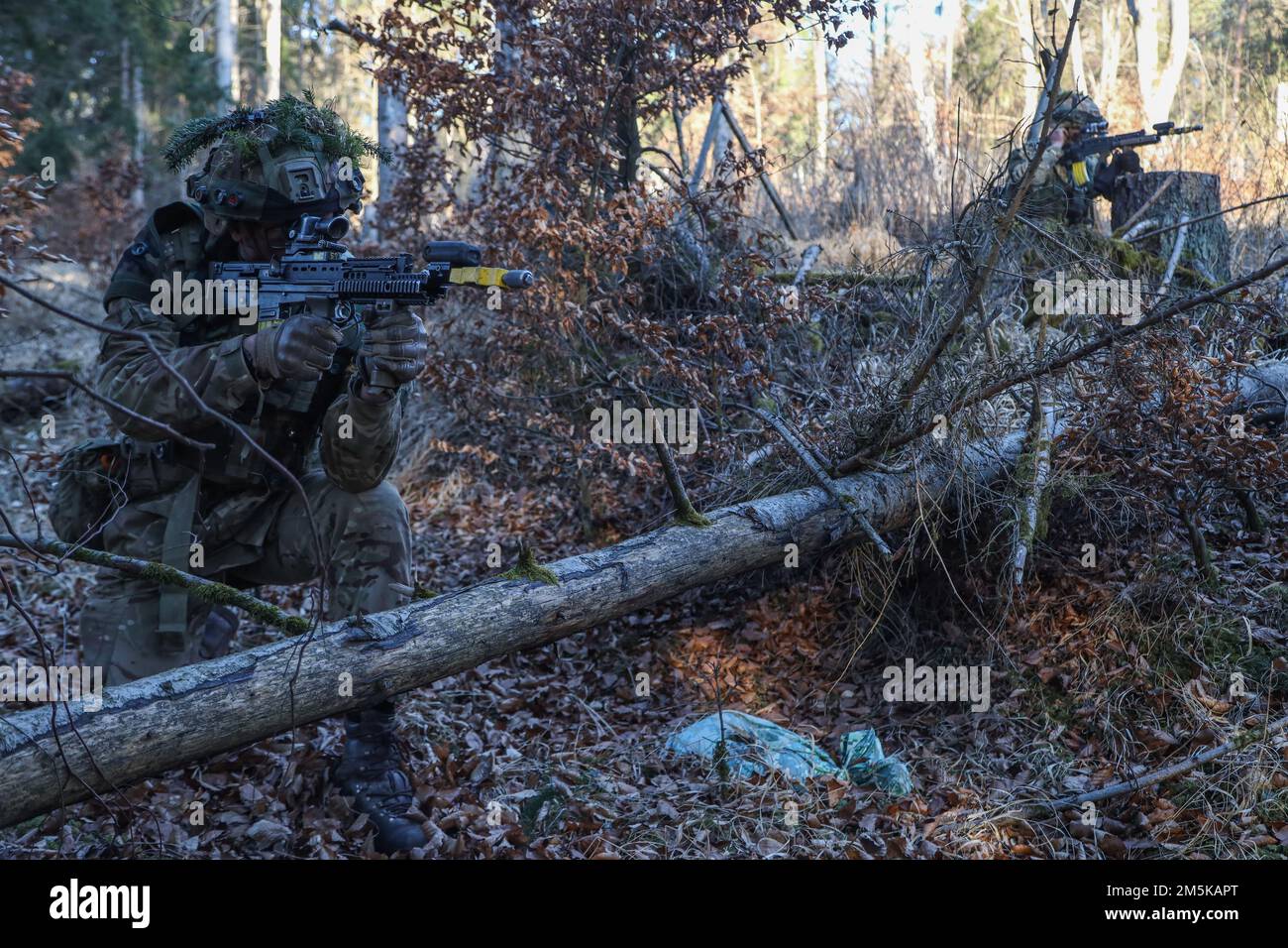British soldiers provide security during Royal Military Academy ...