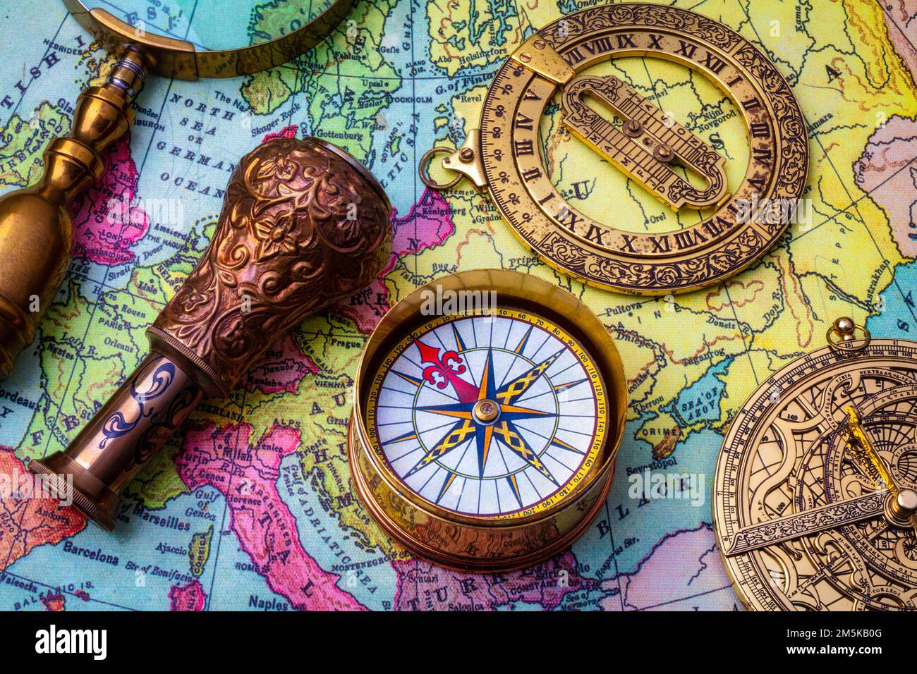 Business compass still life hi-res stock photography and images - Alamy