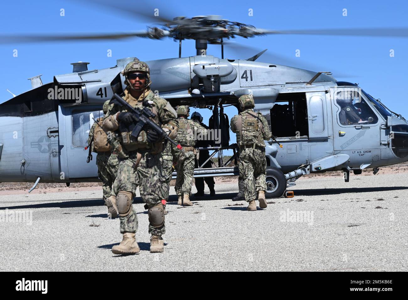 U.S. Coast Guard Port Security Unit (PSU) 311 members participate in ...