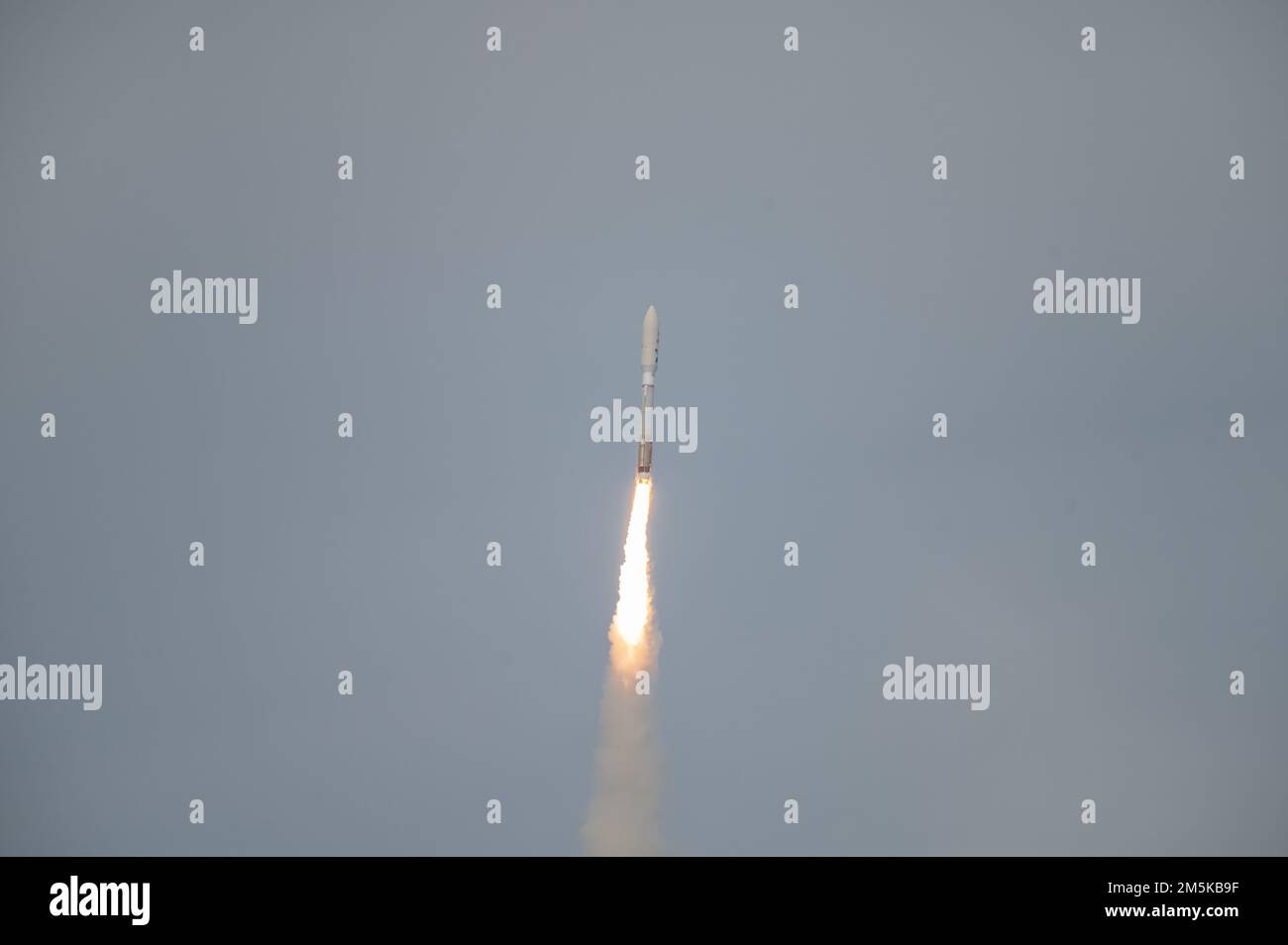 A United Launch Alliance Atlas V rocket carrying the USSF-8 mission for ...