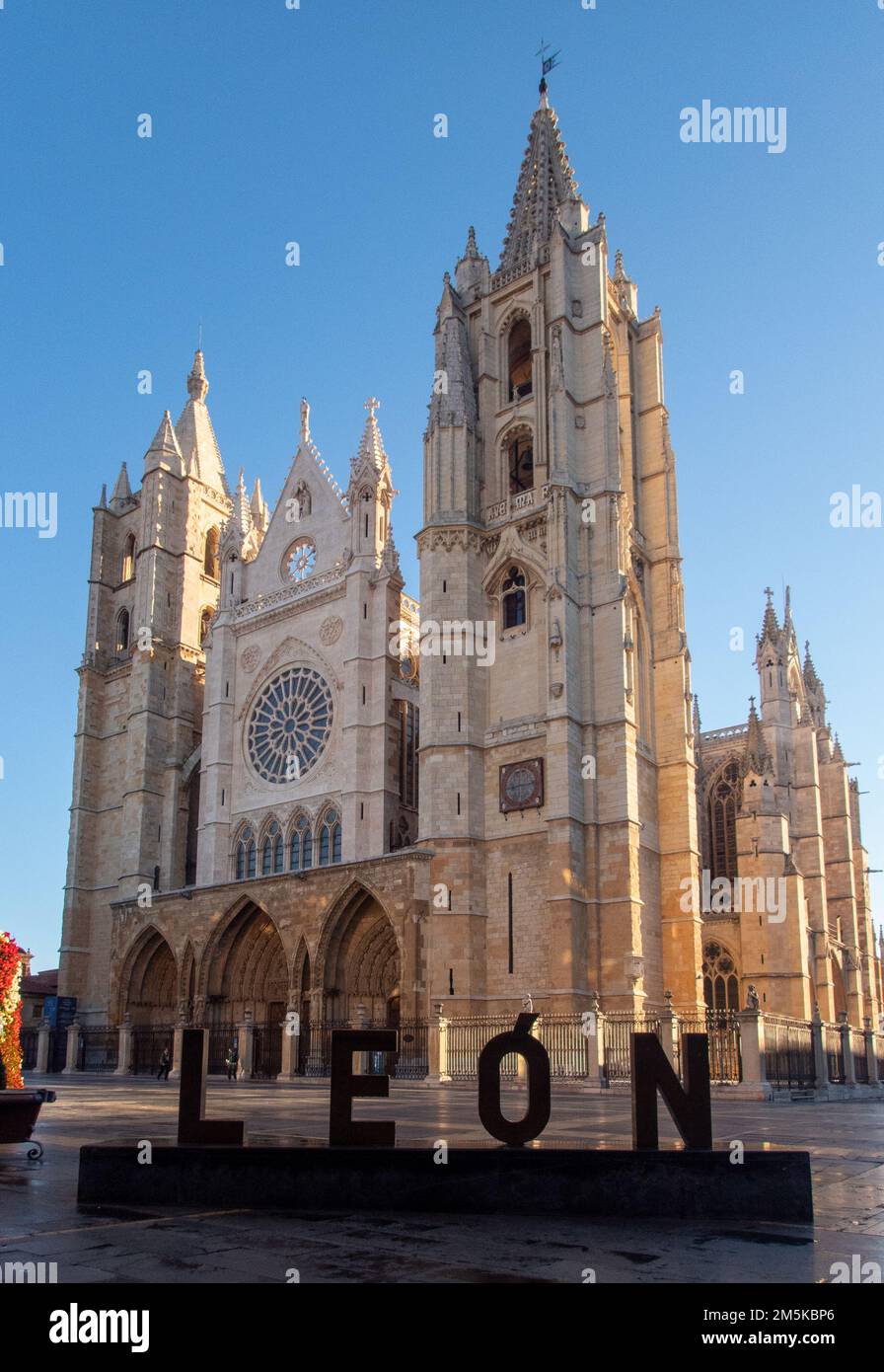 Historic landmark: The splendid Cathedral of León Stock Photo - Alamy