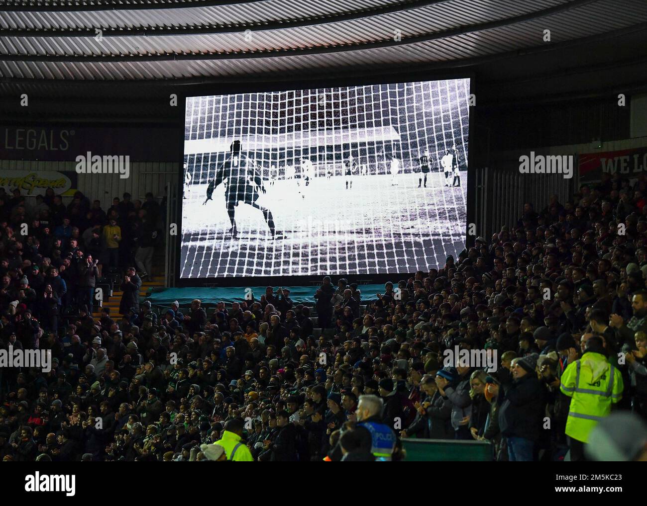 Pele big screen hi-res stock photography and images - Alamy