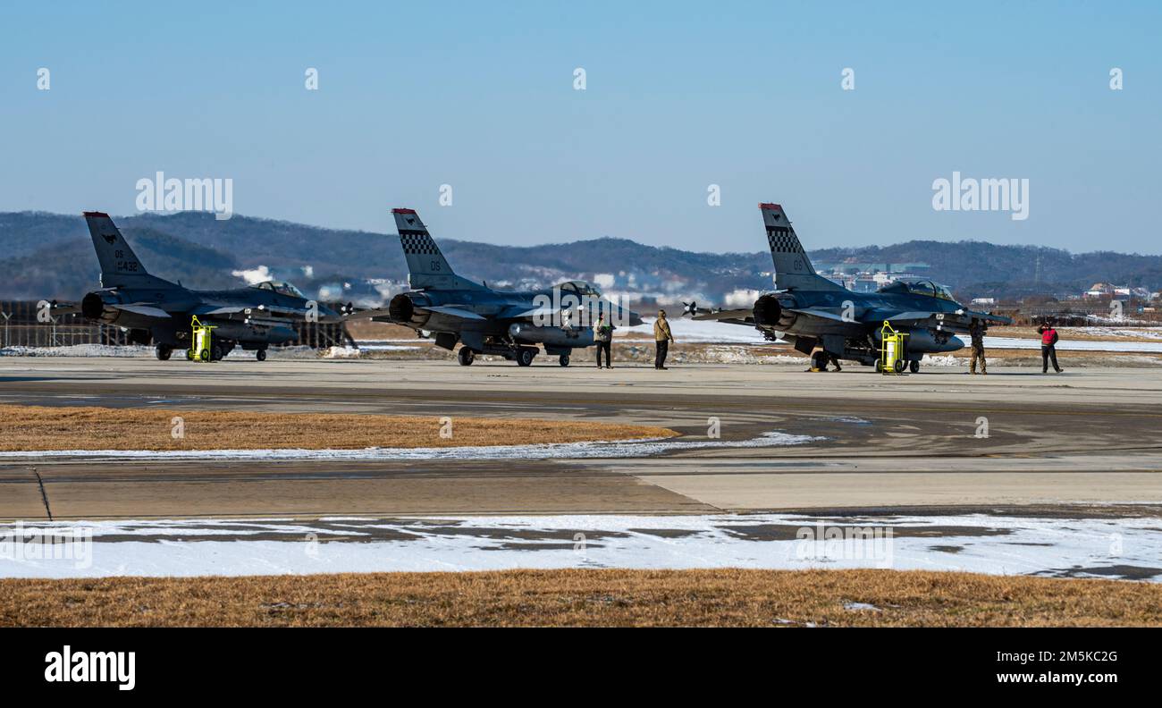 Fighter generation squadrons hi-res stock photography and images - Alamy