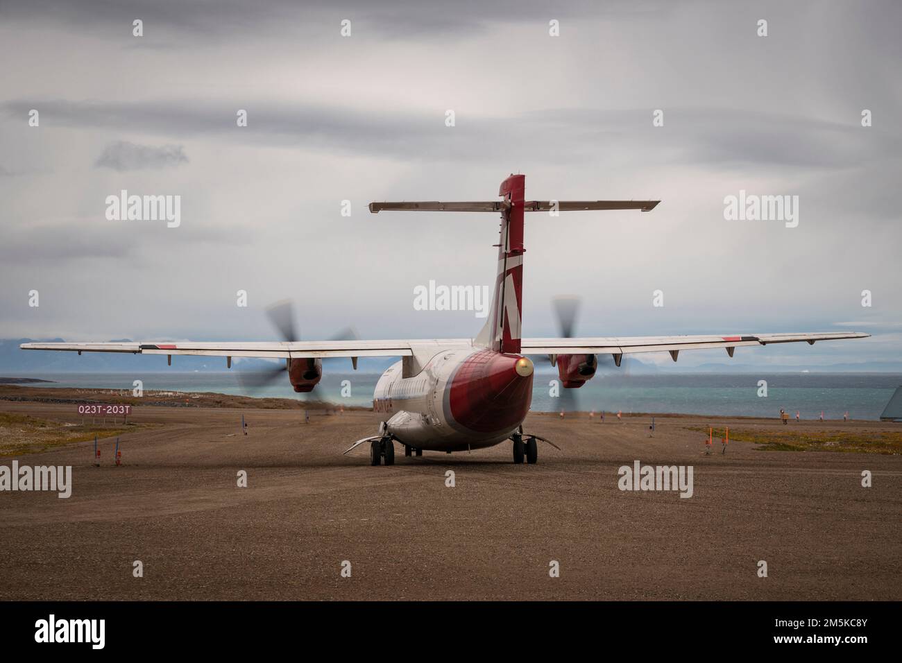 ATR 72 cargo and passenger aircraft belonging to Canadian North ...