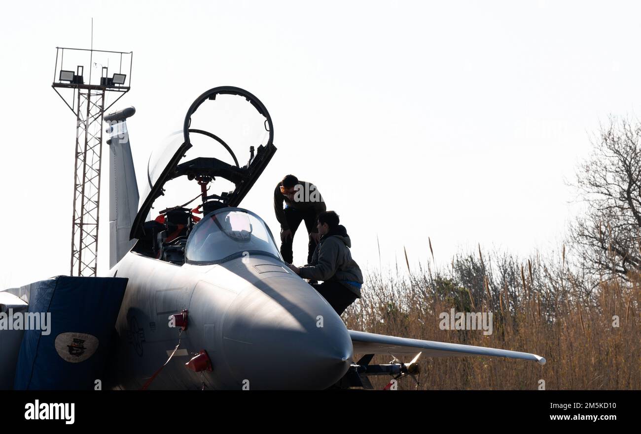 Raf base cyprus hi-res stock photography and images - Alamy