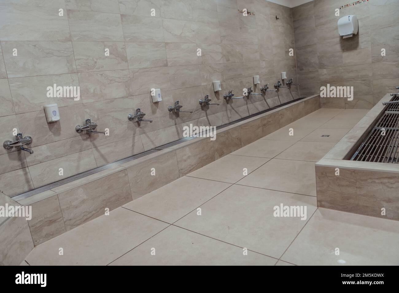 Image of mosque ablution taps Stock Photo - Alamy