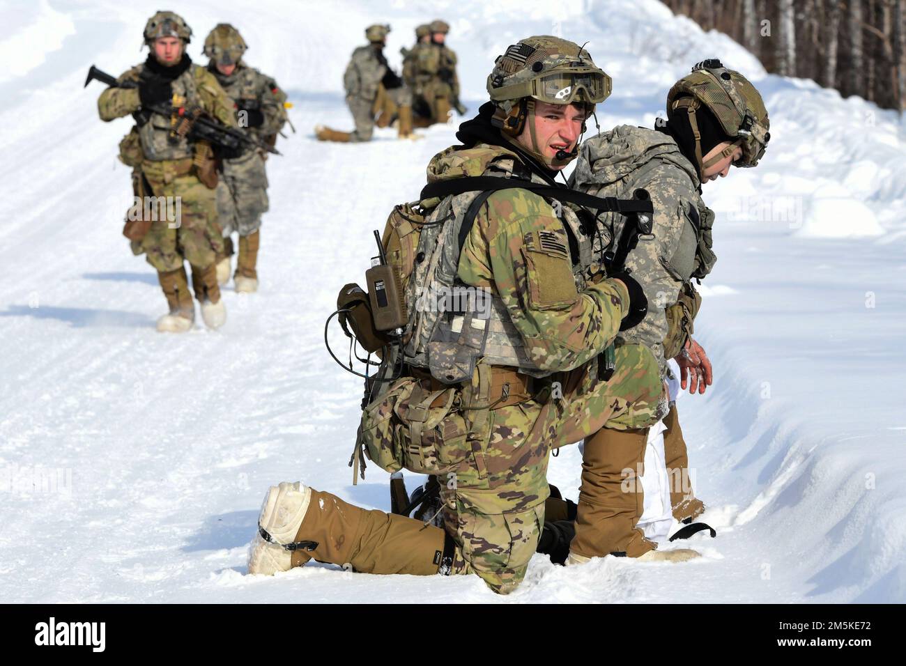 Dismounted infantrymen from the 3rd Battalion, 21st Infantry Regiment ...