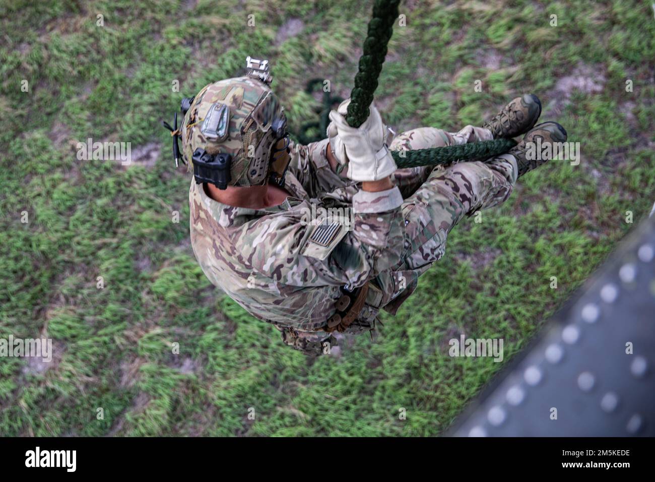 U.S. Army Soldiers and Royal Thai Army Forces conduct fast rope ...