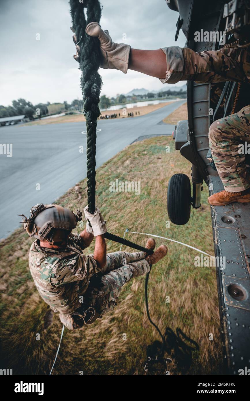 A U.S. Army Soldier, assigned to the 1st Special Forces Group (Airborne ...