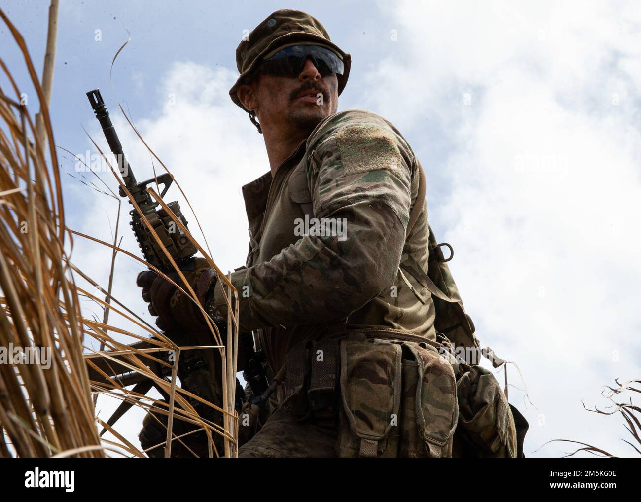 Royal family in warfare hi-res stock photography and images - Alamy