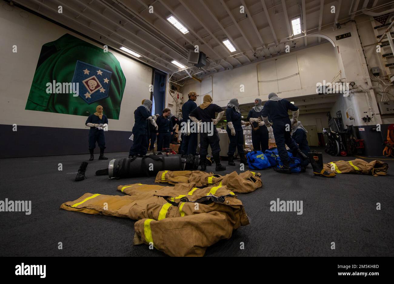 220323-N-XK047-1042 PACIFIC OCEAN (March 23, 2022) - Sailors prepare ...