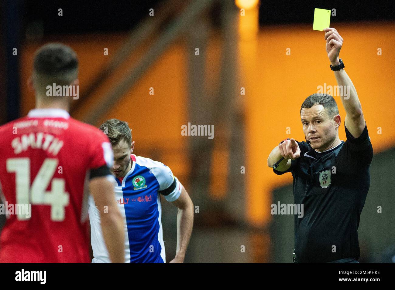 Leigh doughty referee hi-res stock photography and images - Alamy