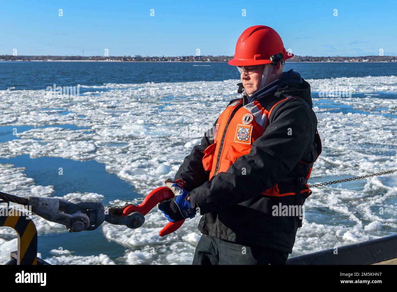 U.S. Coast Guard Petty Officer 1st Class Andrew Bishop, a Damage ...