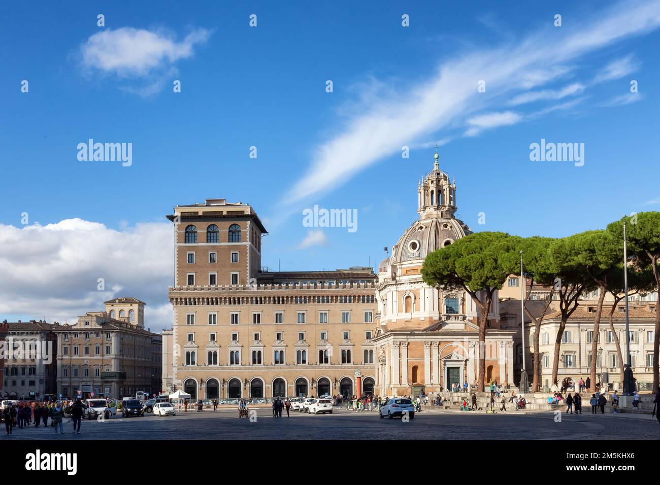 Historical buildings in Rome, Italy Stock Photo - Alamy