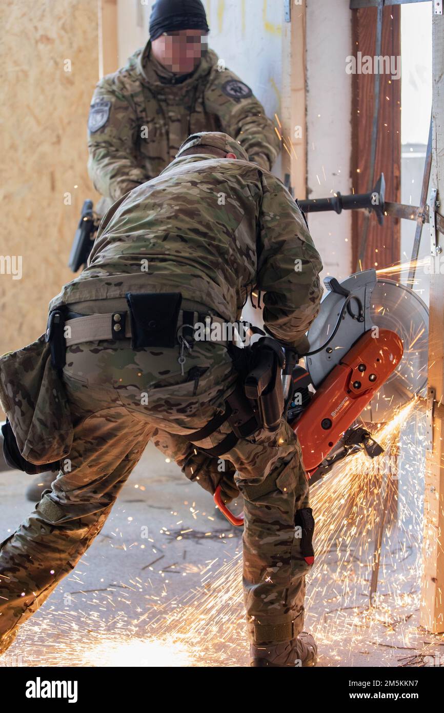 Members of Bosnia and Herzegovina State Investigation and Protection ...