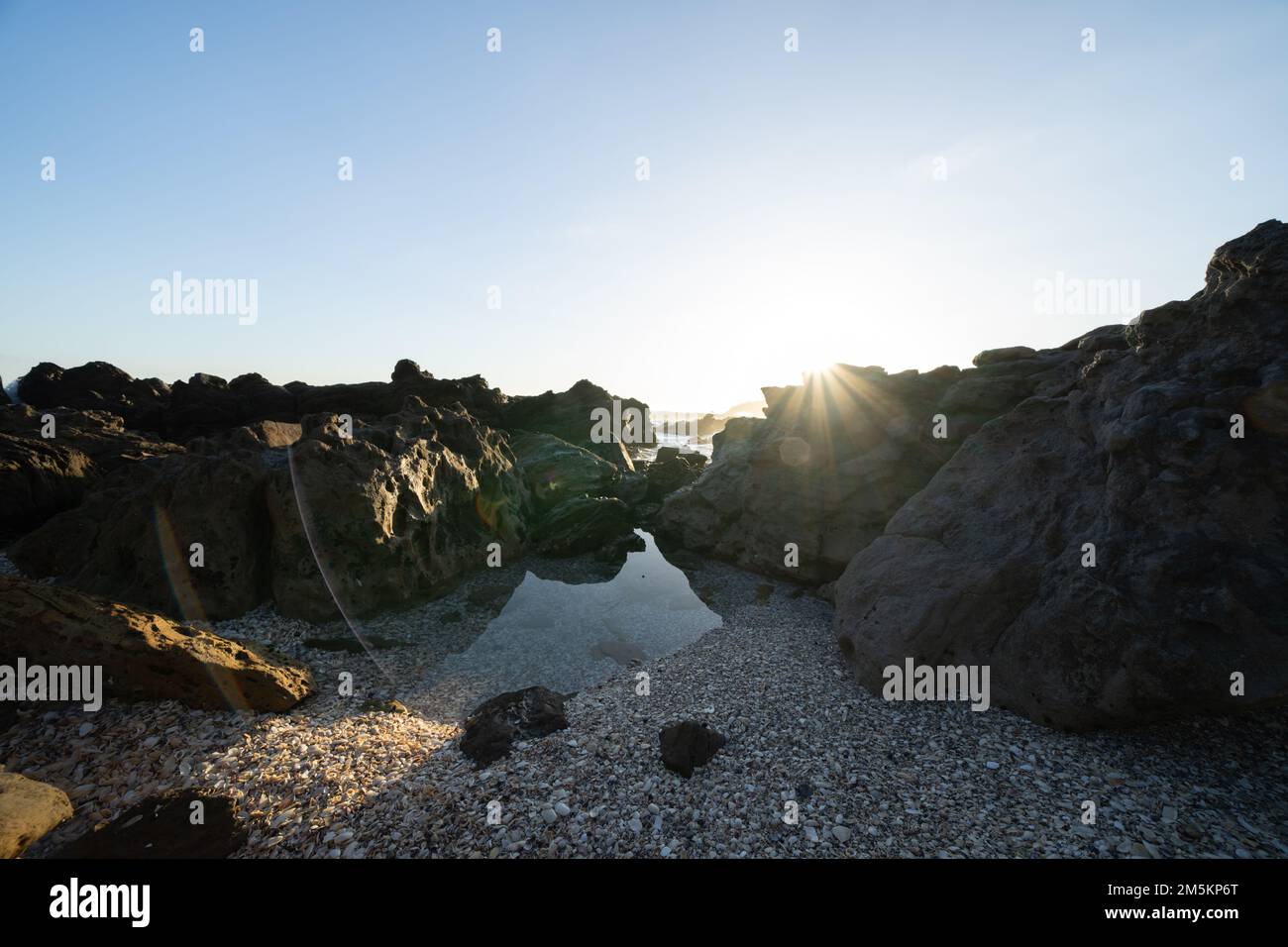 Mount Maunganui landscape at sunrise from base of mount, New Zealand ...