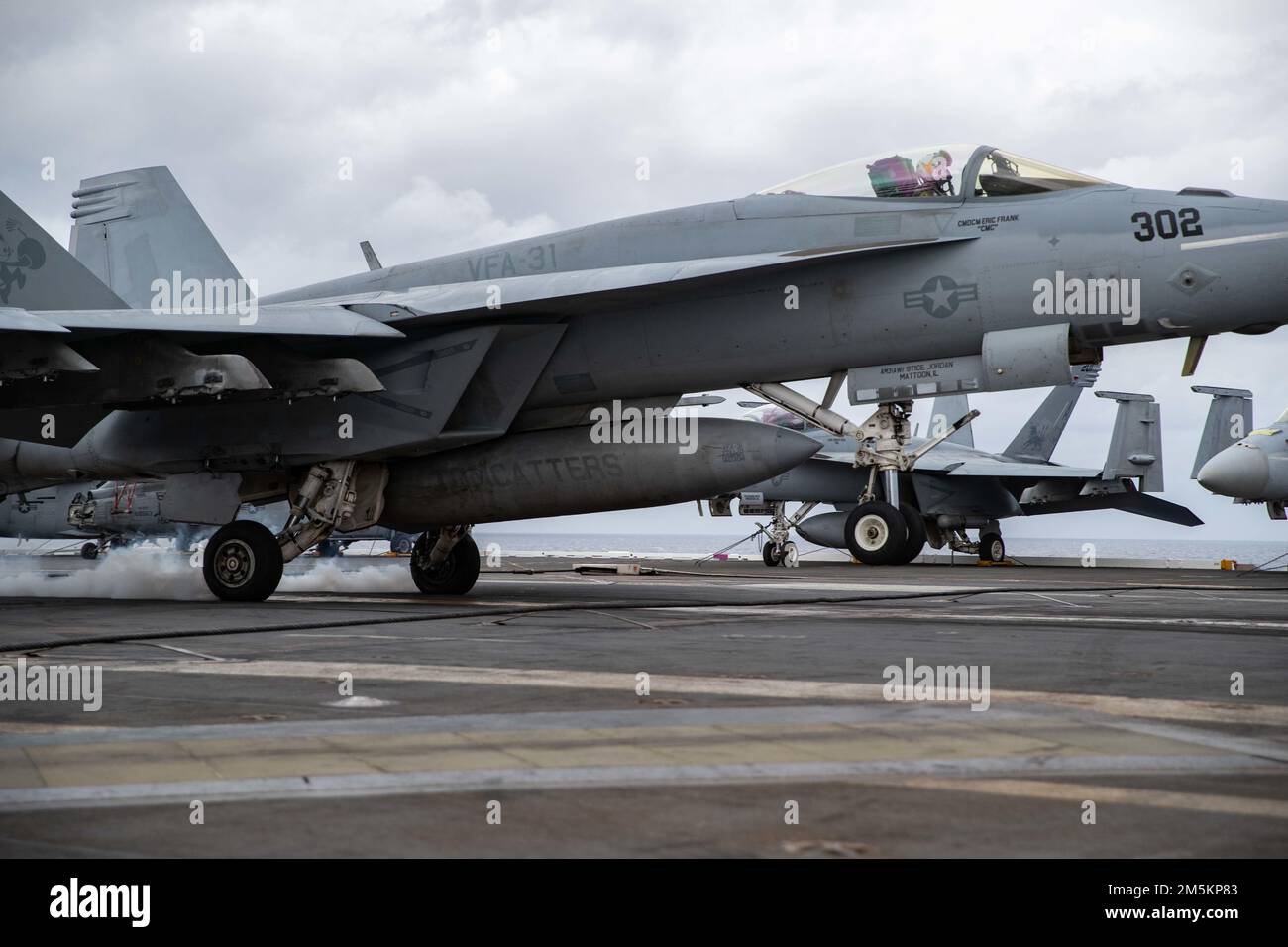 An F/A-18E Super Hornet attached to the "Tomcatters" of Strike Fighter ...