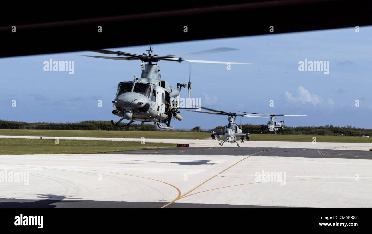 U.S. Marines with Marine Medium Tiltrotor Squadron 265 (Rein.), 31st ...