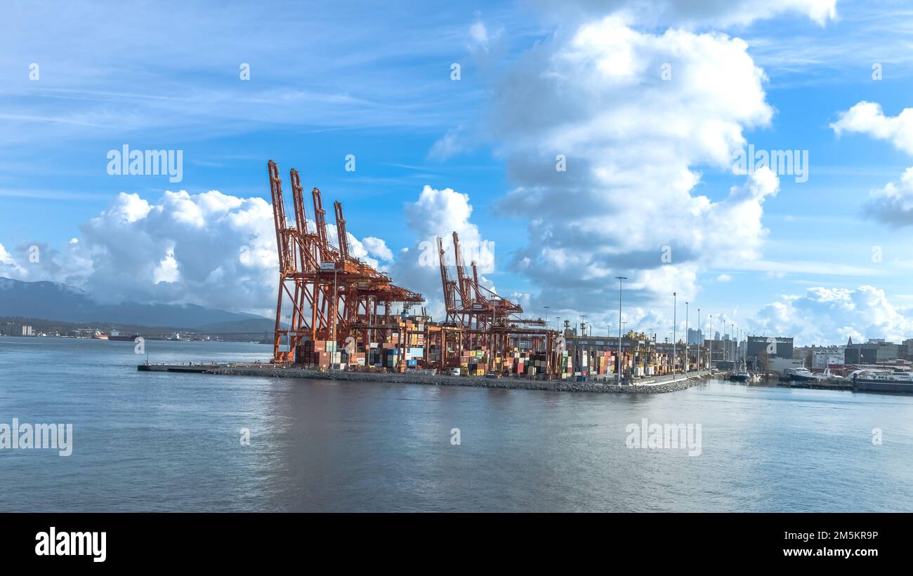 Vancouver container terminal hi-res stock photography and images - Alamy