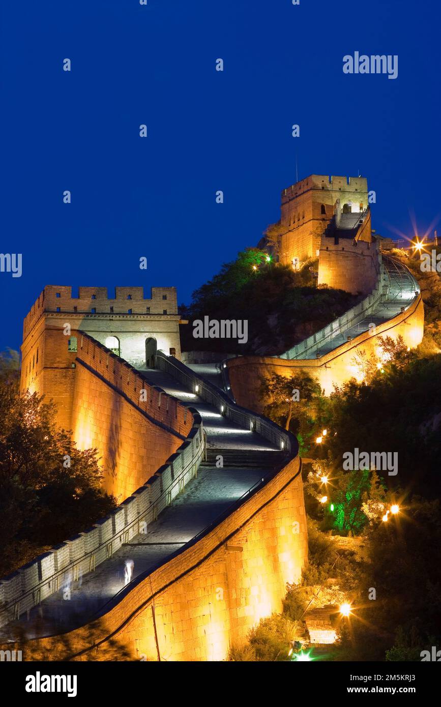 Night Scene of Great Wall in Badaling Stock Photo - Alamy