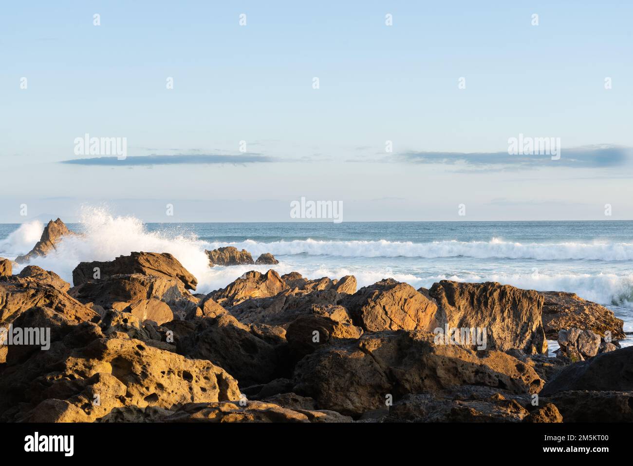 Mount Maunganui landscape at sunrise from base of mount, New Zealand ...
