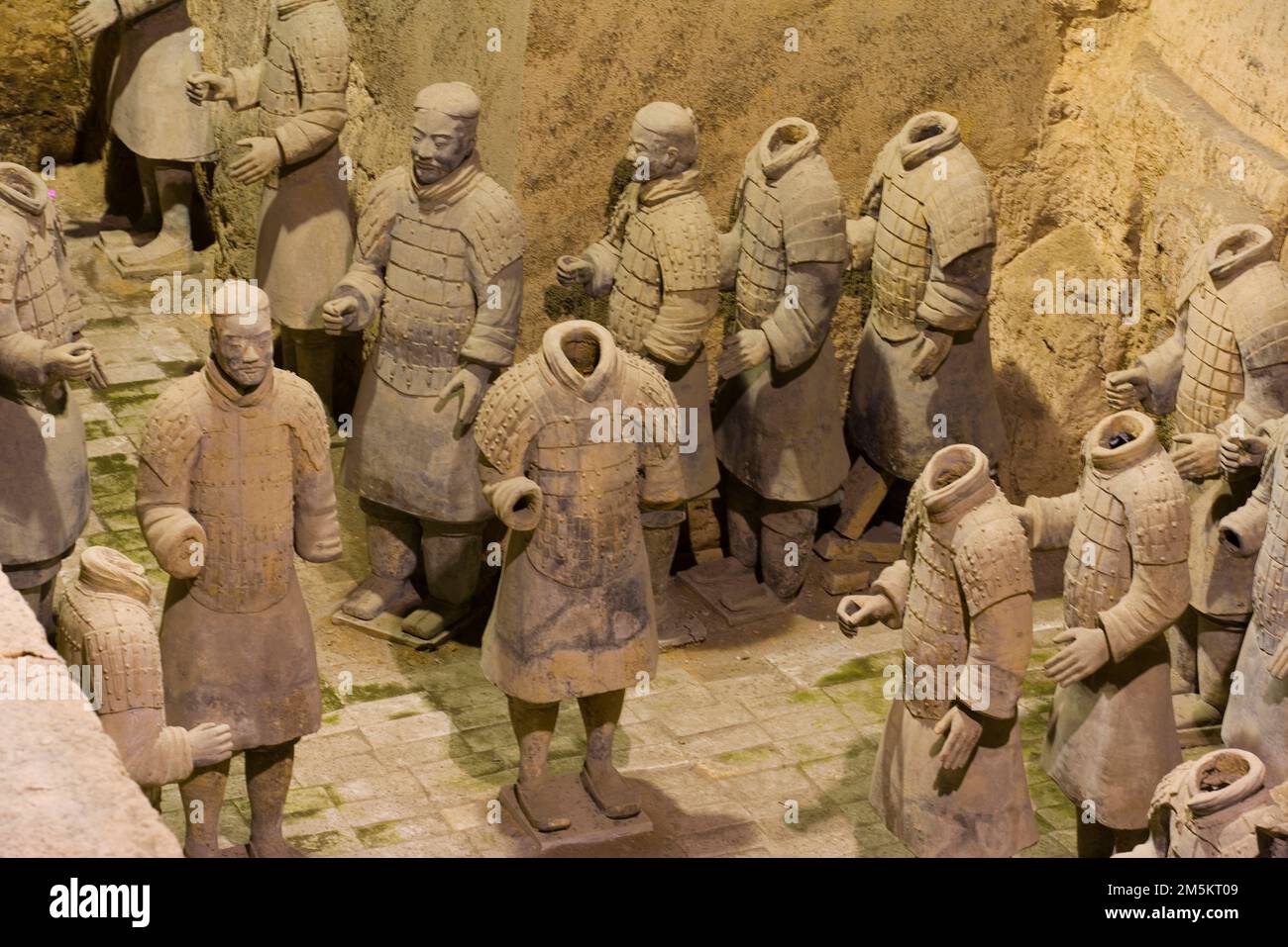 the Emperor Qin's Terra-cotta Warriors,Terra-cotta,Terracotta,Terra ...