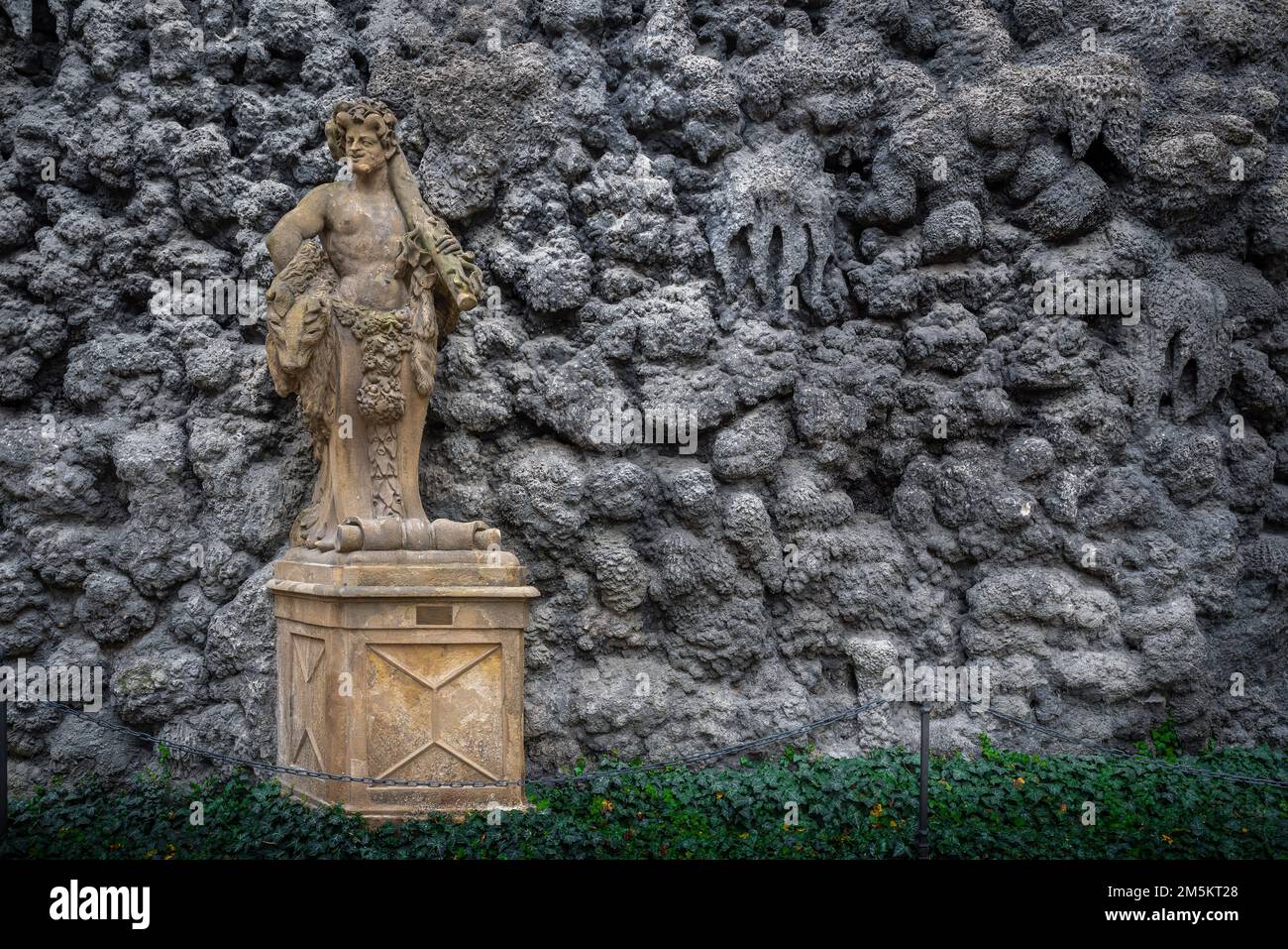 Hercules statue and Grotto Wall at Wallenstein Garden - Prague, Czech ...